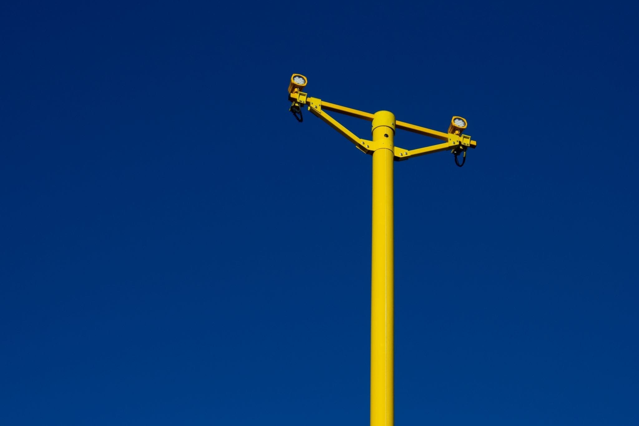 Frangible Approach Masts - Pollite - UK manufactured